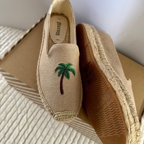 Soludos | Shoes | Soludos Palm Tree Smoking Slipper | Poshmark